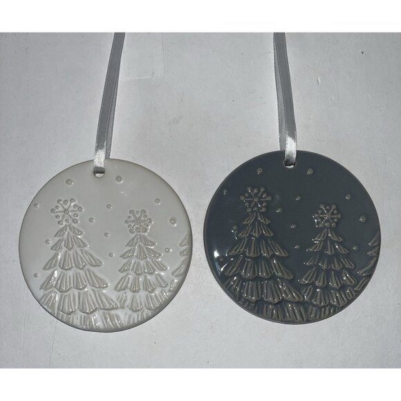 Temp-Tations | Holiday | 2 Temptations Christmas Ornaments Christmas ...